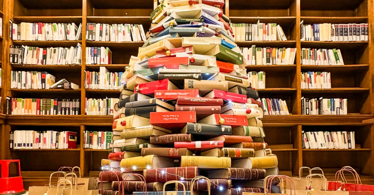 ¡Ya es Navidad en la Biblioteca del ICAB (2023)! ¡Ven a ver nuestro ...